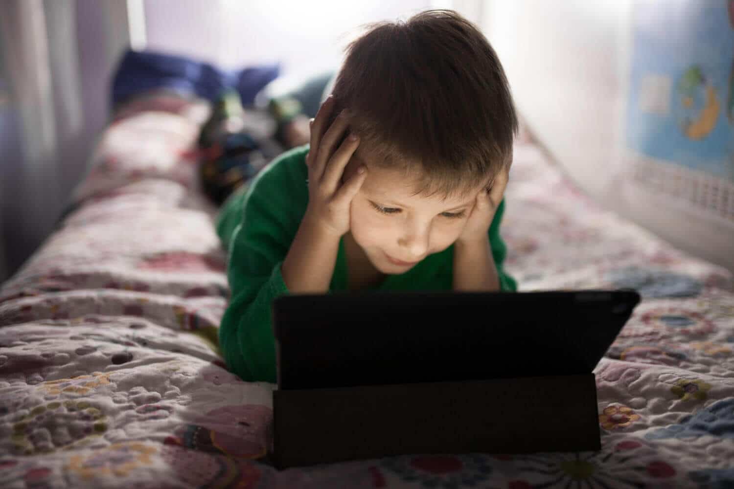 From Gaming to Social Media: How to Spotting Digital Scams Targeting Kids